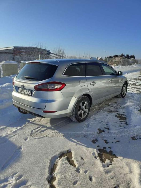 Grey Ford Mondeo 2012 in Vilnius, with an engine capacity of 2.00 L and mileage of 350 thousand km for 2700 €, photo 3 on AUTOMOTO.COM.LV