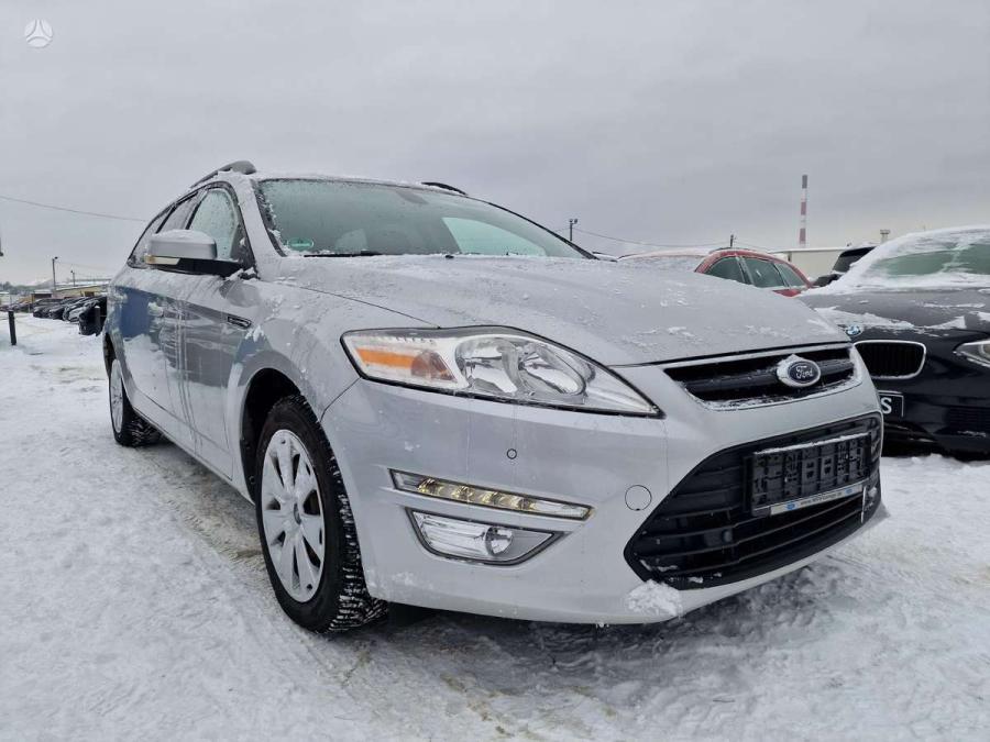 Grey Ford Mondeo 2012 in Vilnius, with an engine capacity of 1.60 L and mileage of 240 thousand km for 3790 €, photo 3 on AUTOMOTO.COM.LV