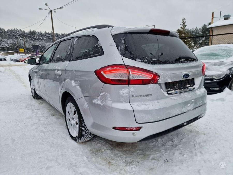 Grey Ford Mondeo 2012 in Vilnius, with an engine capacity of 1.60 L and mileage of 240 thousand km for 3790 €, photo 5 on AUTOMOTO.COM.LV