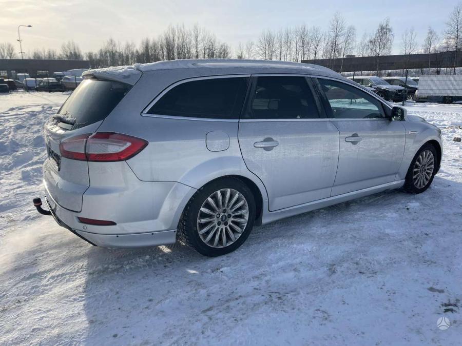 Pelēks Ford Mondeo 2012 Kauņa, ar dzinēja tilpumu 2.00 L un nobraukumu 273 tūkst. km par 3950 €, foto 14 vietnē AUTOMOTO.COM.LV