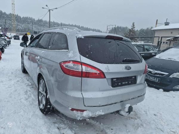 Grey Ford Mondeo 2012 in Vilnius, with an engine capacity of 1.57 L and mileage of 224 thousand km for 3499 €, photo 5 on AUTOMOTO.COM.LV