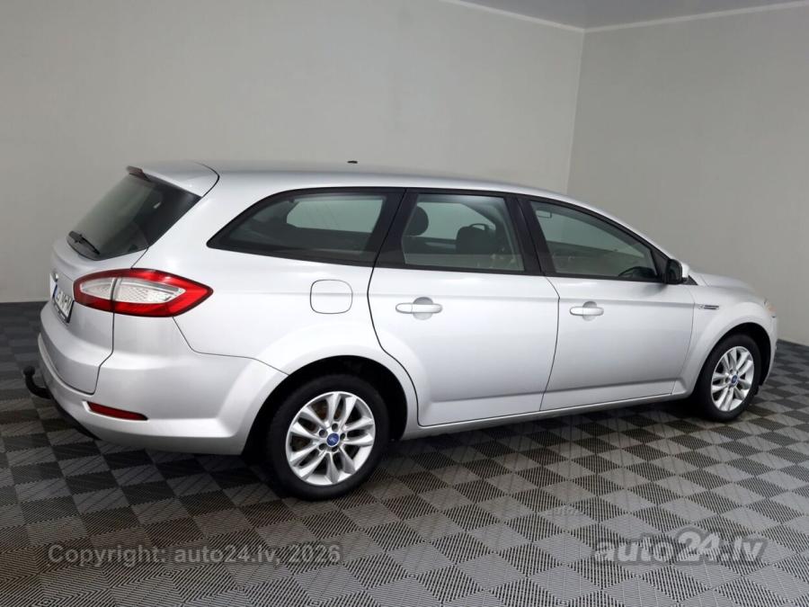 Pelēks Ford Mondeo 2012 Tallina, ar dzinēja tilpumu 1.60 L un nobraukumu 243 tūkst. km par 2499 €, foto 3 vietnē AUTOMOTO.COM.LV