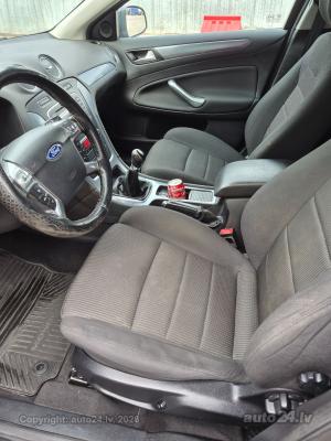 Pelēks Ford Mondeo 2012 Tallina, ar dzinēja tilpumu 2.00 L un nobraukumu 149 tūkst. km par 4490 €, foto 9 vietnē AUTOMOTO.COM.LV