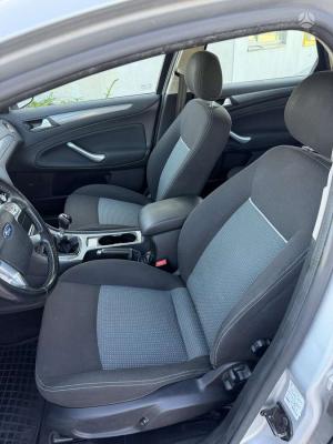 Grey Ford Mondeo 2012 in Klaipeda, with an engine capacity of 2.00 L and mileage of 295 thousand km for 2850 €, photo 10 on AUTOMOTO.COM.LV