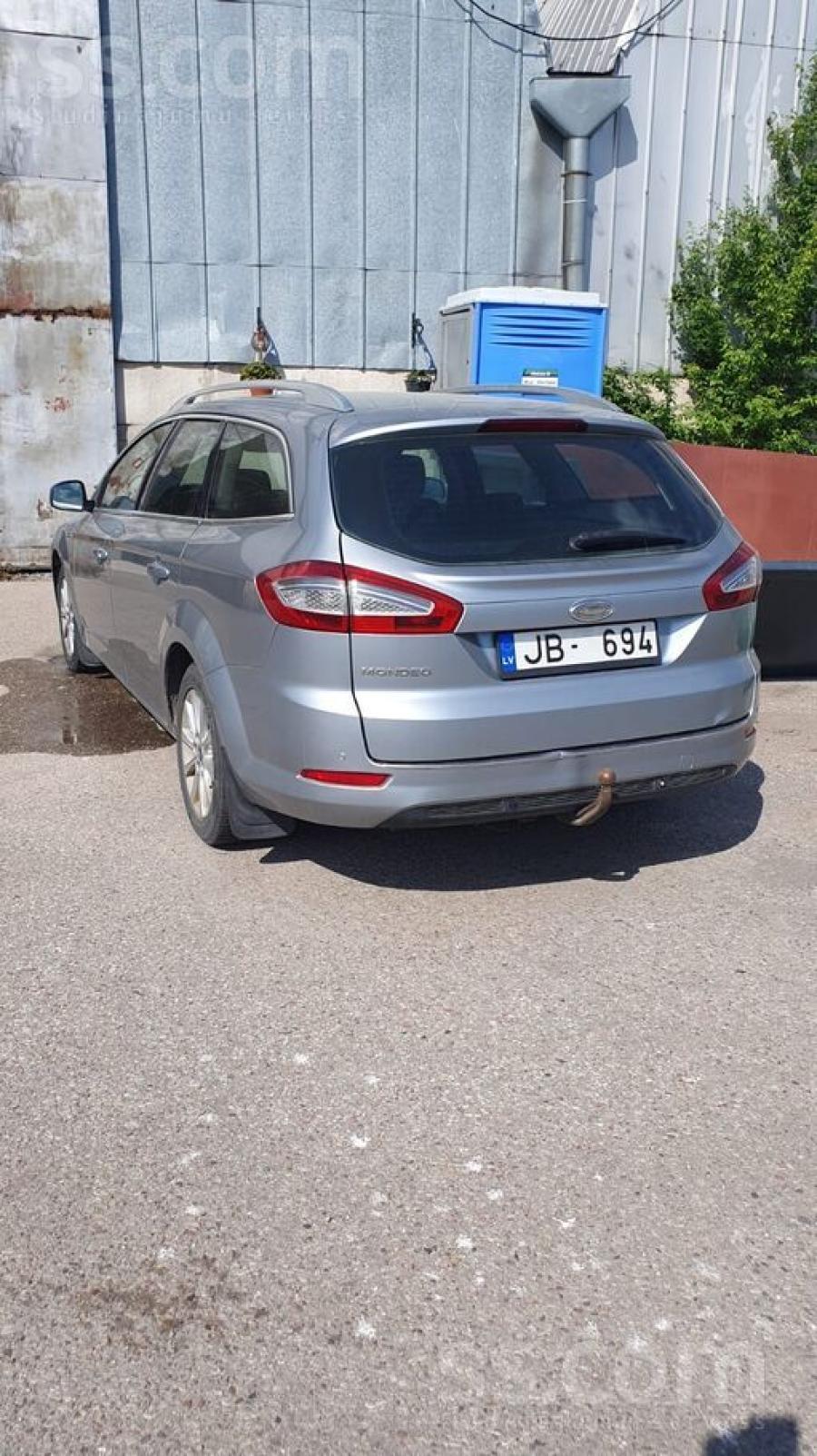 Grey Ford Mondeo 2012 in Riga, with an engine capacity of 2.00 L and mileage of 312 thousand km for 1200 €, photo 3 on AUTOMOTO.COM.LV