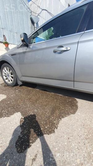 Grey Ford Mondeo 2012 in Riga, with an engine capacity of 2.00 L and mileage of 312 thousand km for 1200 €, photo 4 on AUTOMOTO.COM.LV