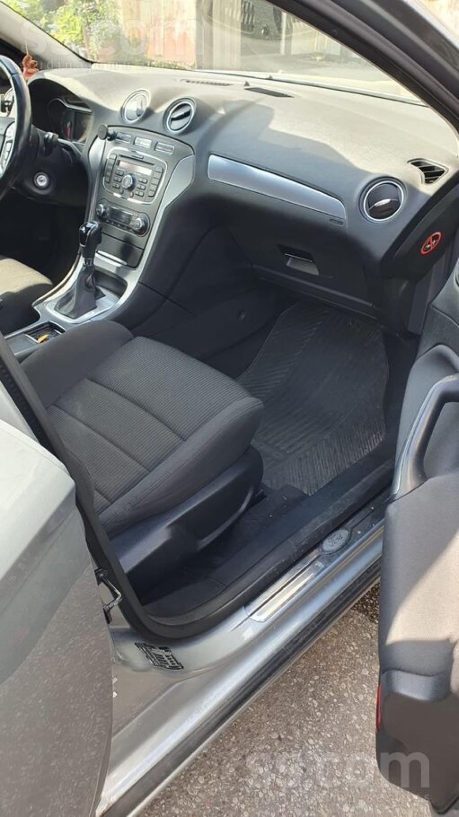 Grey Ford Mondeo 2012 in Riga, with an engine capacity of 2.00 L and mileage of 312 thousand km for 1200 €, photo 14 on AUTOMOTO.COM.LV