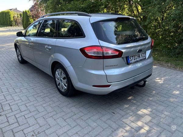 Grey Ford Mondeo 2012 in Klaipeda, with an engine capacity of 2.00 L and mileage of 295 thousand km for 4200 €, photo 1 on AUTOMOTO.COM.LV