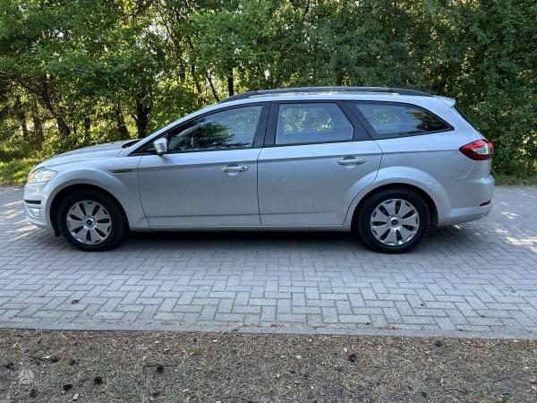 Grey Ford Mondeo 2012 in Klaipeda, with an engine capacity of 2.00 L and mileage of 295 thousand km for 4200 €, photo 3 on AUTOMOTO.COM.LV