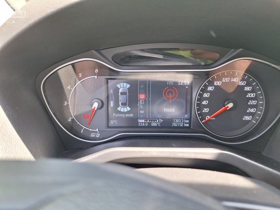 Grey Ford Mondeo 2012 in Klaipeda, with an engine capacity of 2.00 L and mileage of 200 thousand km for 4000 €, photo 15 on AUTOMOTO.COM.LV