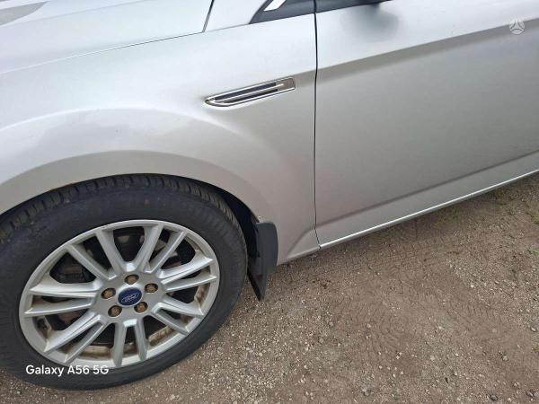 Pelēks Ford Mondeo 2012 Pasvalys, ar dzinēja tilpumu 1.60 L un nobraukumu 232 tūkst. km par 3350 €, foto 3 vietnē AUTOMOTO.COM.LV