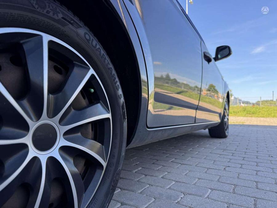Pelēks Ford Mondeo 2012 Kretinga, ar dzinēja tilpumu 1.56 L un nobraukumu 227 tūkst. km par 3495 €, foto 12 vietnē AUTOMOTO.COM.LV