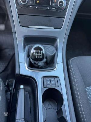 Pelēks Ford Mondeo 2012 Kretinga, ar dzinēja tilpumu 1.56 L un nobraukumu 227 tūkst. km par 3495 €, foto 24 vietnē AUTOMOTO.COM.LV