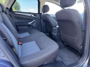 Pelēks Ford Mondeo 2012 Kretinga, ar dzinēja tilpumu 1.56 L un nobraukumu 227 tūkst. km par 3495 €, foto 32 vietnē AUTOMOTO.COM.LV