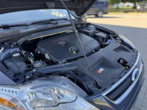 Pelēks Ford Mondeo 2012 Kretinga, ar dzinēja tilpumu 1.56 L un nobraukumu 227 tūkst. km par 3495 €, foto 36 vietnē AUTOMOTO.COM.LV