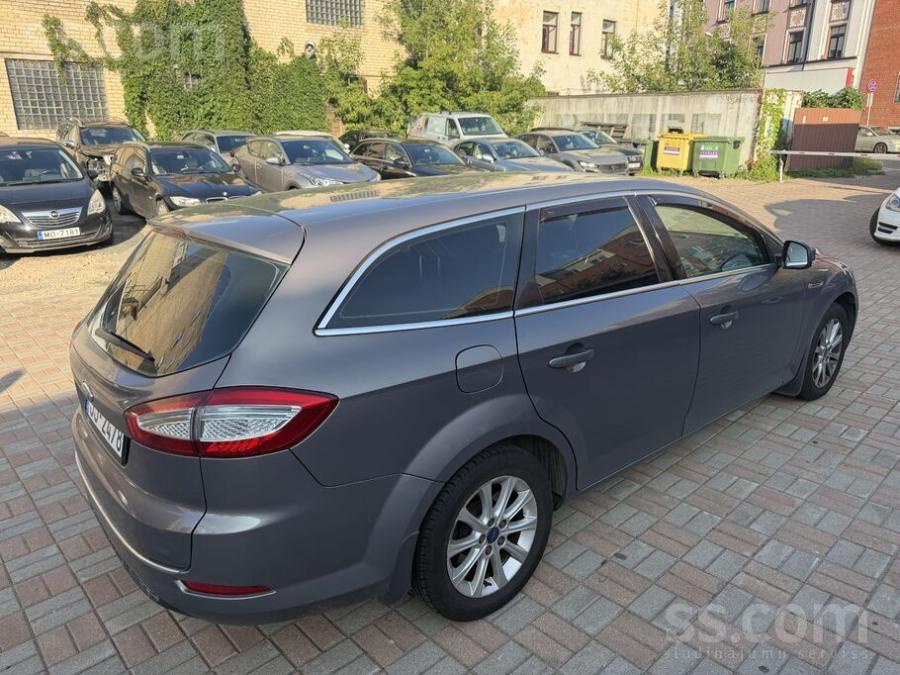 Pelēks Ford Mondeo 2012 Rīga, ar dzinēja tilpumu 2.00 L un nobraukumu 174 tūkst. km par 3600 €, foto 4 vietnē AUTOMOTO.COM.LV