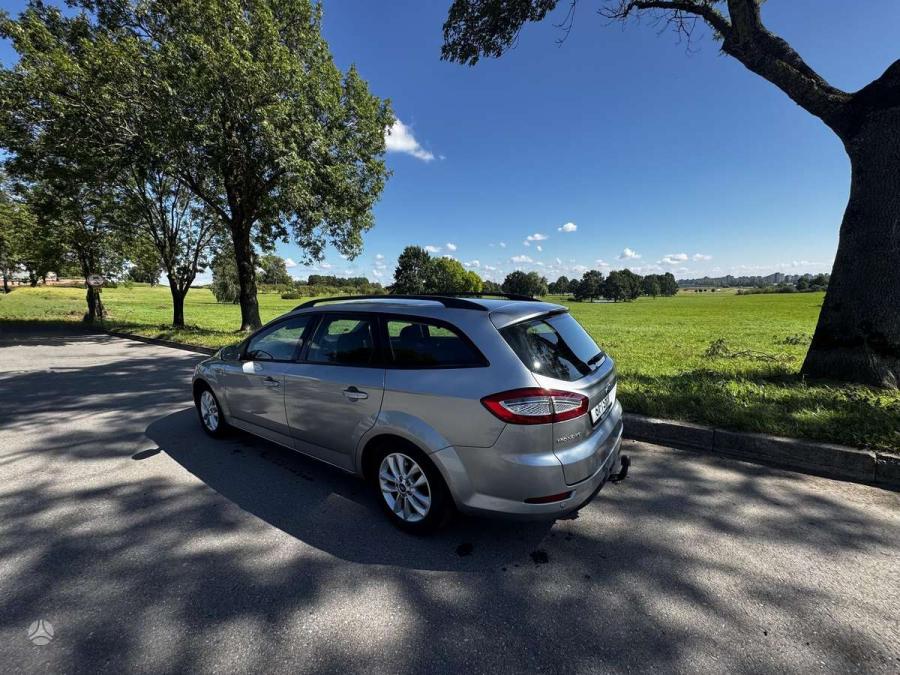 Pelēks Ford Mondeo 2012 Kauņa, ar dzinēja tilpumu 1.60 L un nobraukumu 320 tūkst. km par 3950 €, foto 3 vietnē AUTOMOTO.COM.LV
