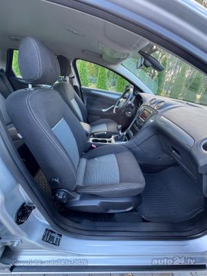 Pelēks Ford Mondeo 2012 Tartu, ar dzinēja tilpumu 1.60 L un nobraukumu 231 tūkst. km par 4990 €, foto 9 vietnē AUTOMOTO.COM.LV