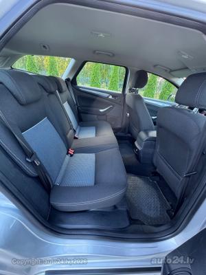 Pelēks Ford Mondeo 2012 Tartu, ar dzinēja tilpumu 1.60 L un nobraukumu 231 tūkst. km par 4990 €, foto 10 vietnē AUTOMOTO.COM.LV