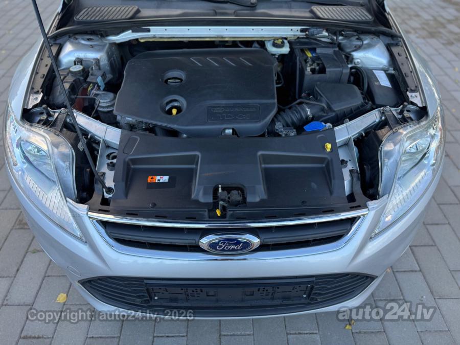 Pelēks Ford Mondeo 2012 Tartu, ar dzinēja tilpumu 1.60 L un nobraukumu 231 tūkst. km par 4990 €, foto 15 vietnē AUTOMOTO.COM.LV