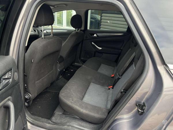 Ford Mondeo 2012 Alīta vietnē Pelēks Ford Mondeo 2012 Alīta, ar dzinēja tilpumu 1.60 L un nobraukumu 277 tūkst. km par 3350 €, foto 11 vietnē AUTOMOTO.COM.LV