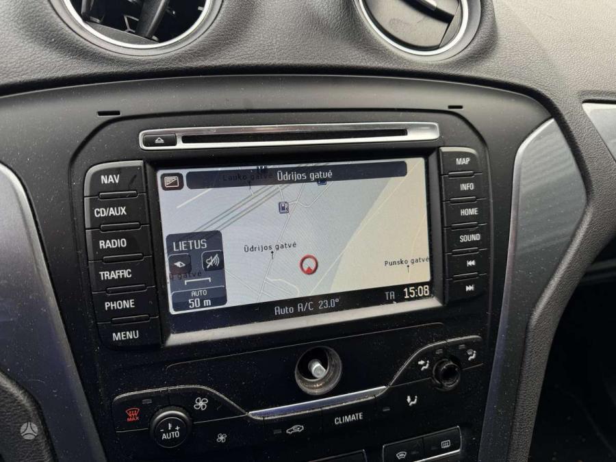 Pelēks Ford Mondeo 2012 Alīta, ar dzinēja tilpumu 1.60 L un nobraukumu 277 tūkst. km par 3350 €, foto 14 vietnē AUTOMOTO.COM.LV