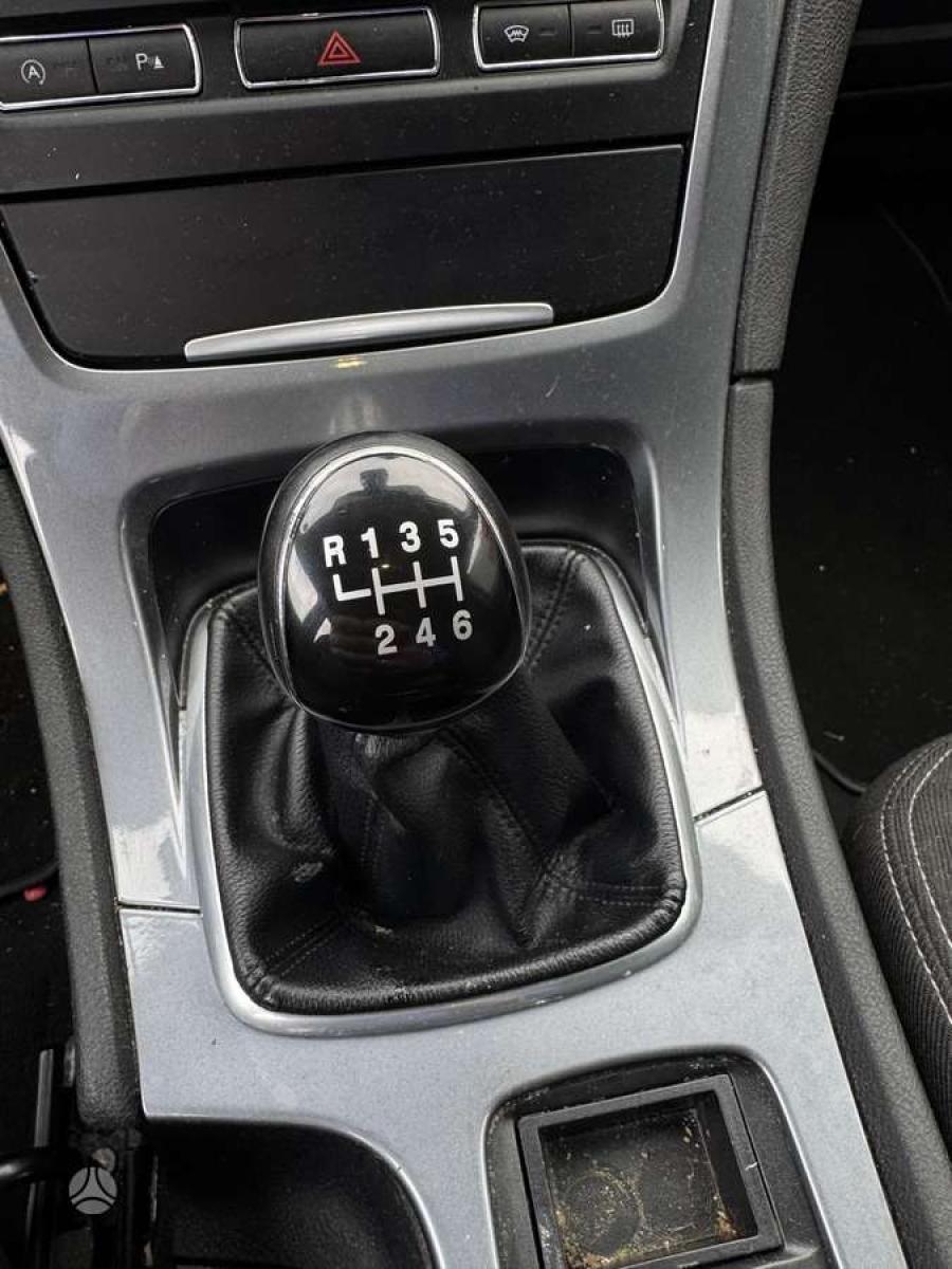 Pelēks Ford Mondeo 2012 Alīta, ar dzinēja tilpumu 1.60 L un nobraukumu 277 tūkst. km par 3350 €, foto 21 vietnē AUTOMOTO.COM.LV
