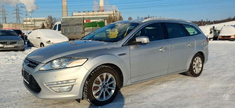 Pelēks Ford Mondeo 2013 Kauņa, ar dzinēja tilpumu 1.56 L un nobraukumu 236 tūkst. km par 4250 €, foto 6 vietnē AUTOMOTO.COM.LV