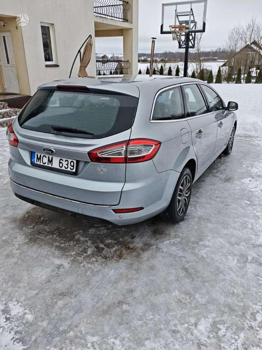 Grey Ford Mondeo 2013 in Kaisiadorys, with an engine capacity of 2.00 L and mileage of 368 thousand km for 1300 €, photo 3 on AUTOMOTO.COM.LV