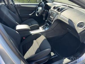 Grey Ford Mondeo 2013 in Riga, with an engine capacity of 2.00 L and mileage of 0 thousand km for 3790 €, photo 12 on AUTOMOTO.COM.LV