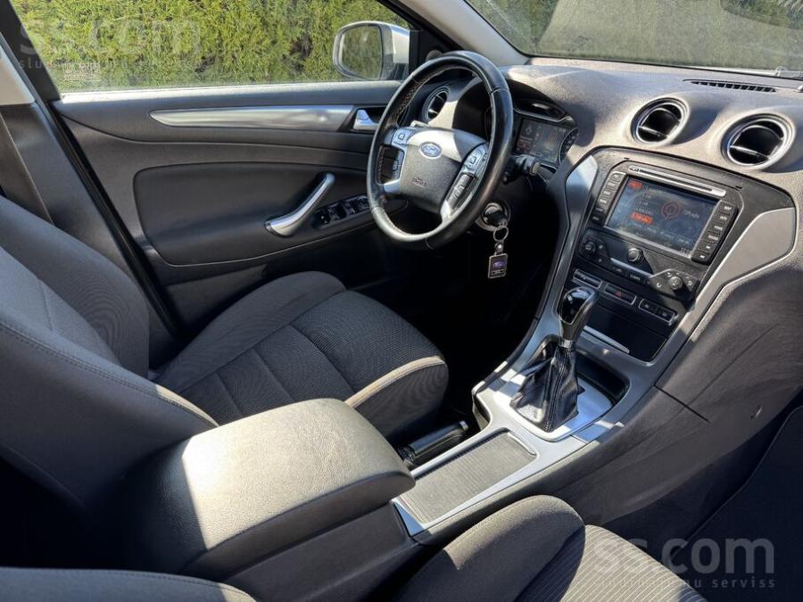 Grey Ford Mondeo 2013 in Riga, with an engine capacity of 2.00 L and mileage of 0 thousand km for 3790 €, photo 13 on AUTOMOTO.COM.LV