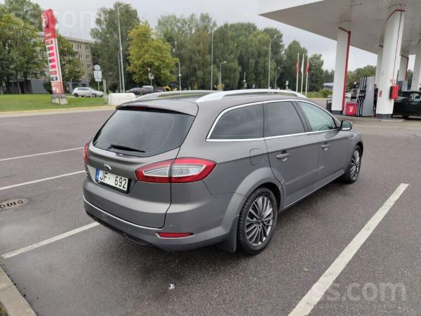 Pelēks Ford Mondeo 2013 Rīga, ar dzinēja tilpumu 2.00 L un nobraukumu 235 tūkst. km par 2200 €, foto 5 vietnē AUTOMOTO.COM.LV