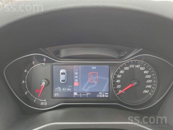 Pelēks Ford Mondeo 2013 Rīga, ar dzinēja tilpumu 2.00 L un nobraukumu 235 tūkst. km par 2200 €, foto 10 vietnē AUTOMOTO.COM.LV