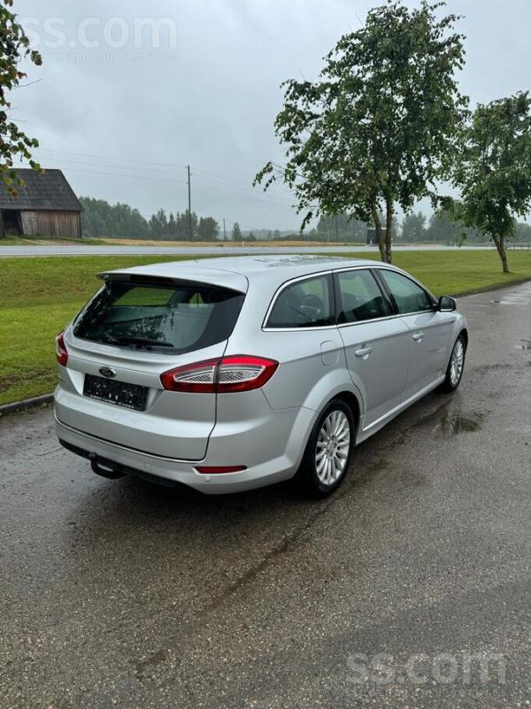 Grey Ford Mondeo 2013 in Saldus, with an engine capacity of 2.00 L and mileage of 274 thousand km for 4100 €, photo 7 on AUTOMOTO.COM.LV