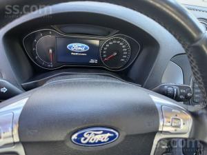 Grey Ford Mondeo 2013 in Riga, with an engine capacity of 2.00 L and mileage of 245 thousand km for 3400 €, photo 3 on AUTOMOTO.COM.LV