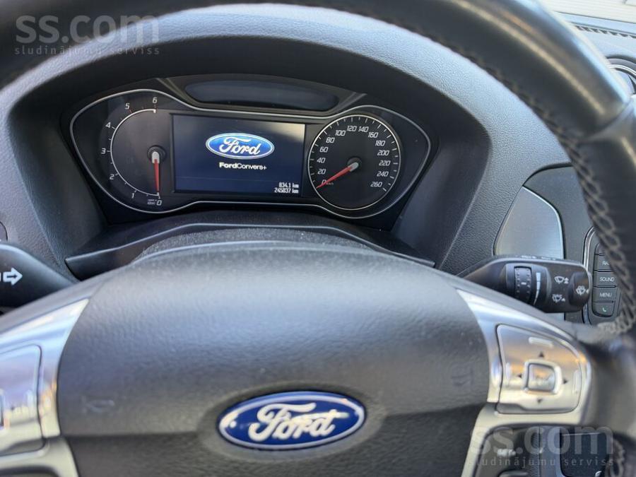 Grey Ford Mondeo 2013 in Riga, with an engine capacity of 2.00 L and mileage of 245 thousand km for 3400 €, photo 3 on AUTOMOTO.COM.LV