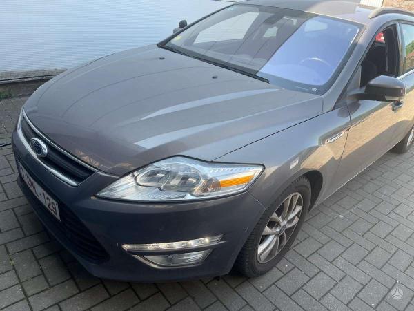 Grey Ford Mondeo 2013 in Ukmerge, with an engine capacity of 1.56 L and mileage of 270 thousand km for 2950 €, photo 1 on AUTOMOTO.COM.LV