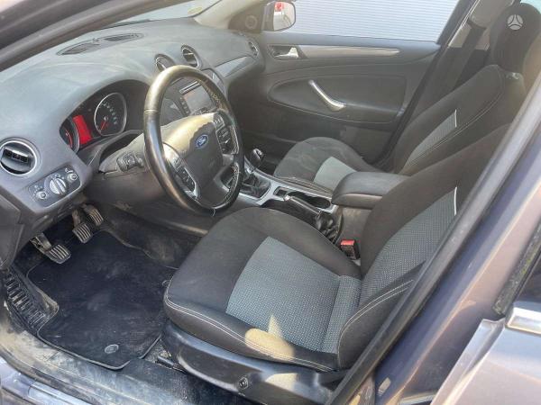 Grey Ford Mondeo 2013 in Ukmerge, with an engine capacity of 1.56 L and mileage of 270 thousand km for 2950 €, photo 5 on AUTOMOTO.COM.LV