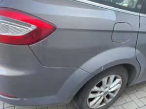Grey Ford Mondeo 2013 in Ukmerge, with an engine capacity of 1.56 L and mileage of 270 thousand km for 2950 €, photo 8 on AUTOMOTO.COM.LV