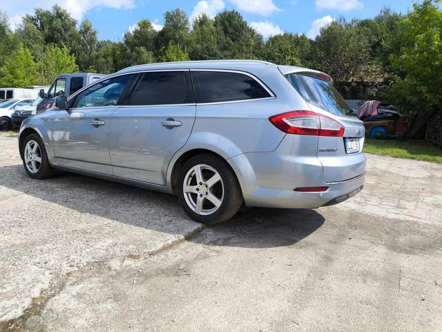 Pelēks Ford Mondeo 2013 Kauņa, ar dzinēja tilpumu 2.00 L un nobraukumu 478 tūkst. km par 1650 €, foto 3 vietnē AUTOMOTO.COM.LV