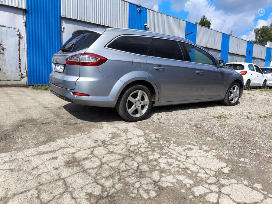 Pelēks Ford Mondeo 2013 Kauņa, ar dzinēja tilpumu 2.00 L un nobraukumu 478 tūkst. km par 1650 €, foto 4 vietnē AUTOMOTO.COM.LV