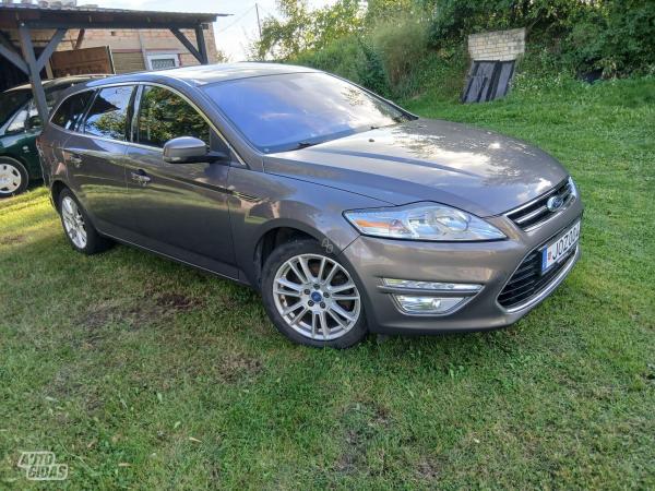 Ford Mondeo 2013 Naujoji AkmenÄ vietnÄ PelÄks Ford Mondeo 2013 Naujoji AkmenÄ, ar dzinÄja tilpumu 2.00 L un nobraukumu 295 tÅ«kst. km par 2000 ā¬, foto 11 vietnÄ AUTOMOTO.COM.LV