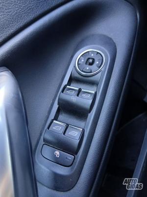 Grey Ford Mondeo 2013 in Naujoji Akmene, with an engine capacity of 2.00 L and mileage of 295 thousand km for 2000 €, photo 15 on AUTOMOTO.COM.LV