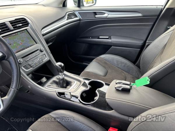 Grey Ford Mondeo 2014 in Paide, with an engine capacity of 2.00 L and mileage of 263 thousand km for 8390 €, photo 11 on AUTOMOTO.COM.LV