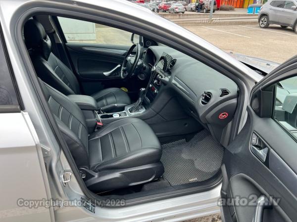 Grey Ford Mondeo 2014 in Tallinn, with an engine capacity of 2.00 L and mileage of 348 thousand km for 3499 €, photo 7 on AUTOMOTO.COM.LV
