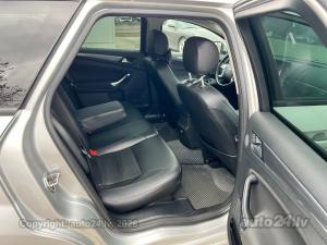 Pelēks Ford Mondeo 2014 Tallina, ar dzinēja tilpumu 2.00 L un nobraukumu 348 tūkst. km par 3499 €, foto 9 vietnē AUTOMOTO.COM.LV