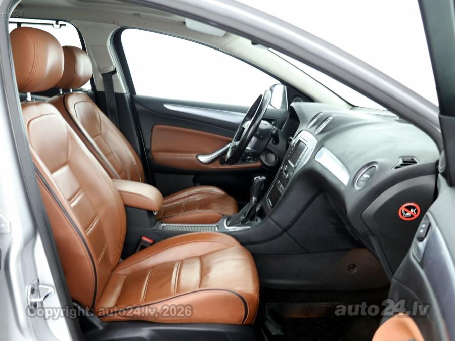 Pelēks Ford Mondeo 2014 Tallina, ar dzinēja tilpumu 2.00 L un nobraukumu 297 tūkst. km par 2699 €, foto 7 vietnē AUTOMOTO.COM.LV