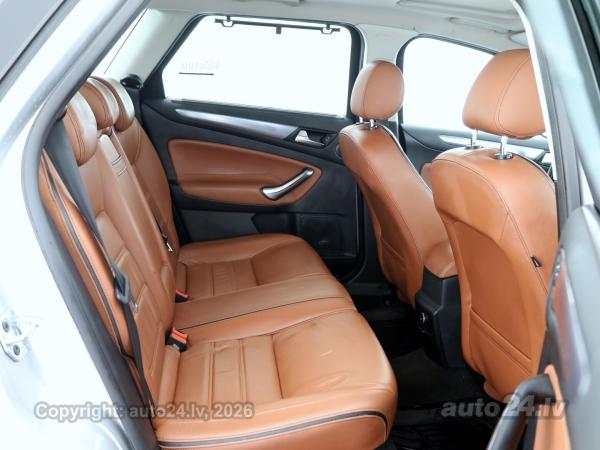 Grey Ford Mondeo 2014 in Tallinn, with an engine capacity of 2.00 L and mileage of 297 thousand km for 2699 €, photo 7 on AUTOMOTO.COM.LV