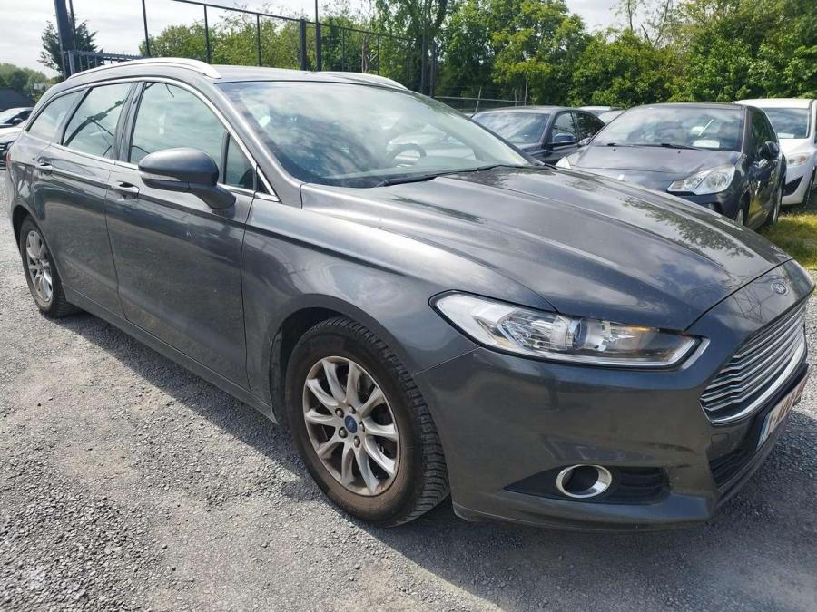 Grey Ford Mondeo 2014 in Siauliai, with an engine capacity of 1.56 L and mileage of 220 thousand km for 4950 €, photo 1 on AUTOMOTO.COM.LV