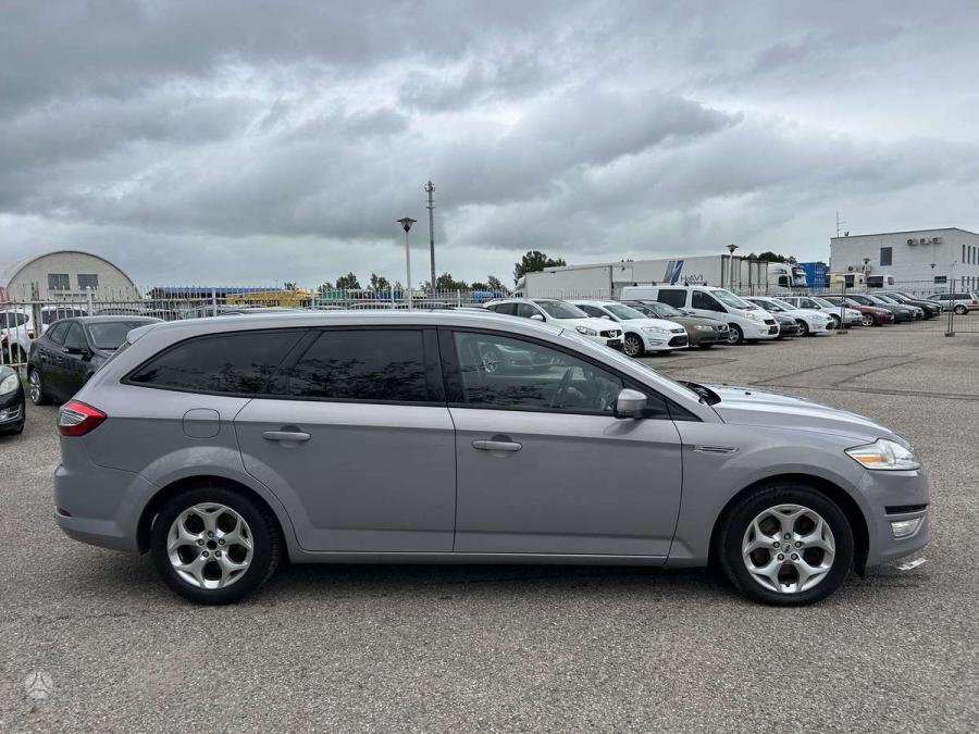 Pelēks Ford Mondeo 2014 Marijampole, ar dzinēja tilpumu 1.56 L un nobraukumu 263 tūkst. km par 3450 €, foto 7 vietnē AUTOMOTO.COM.LV